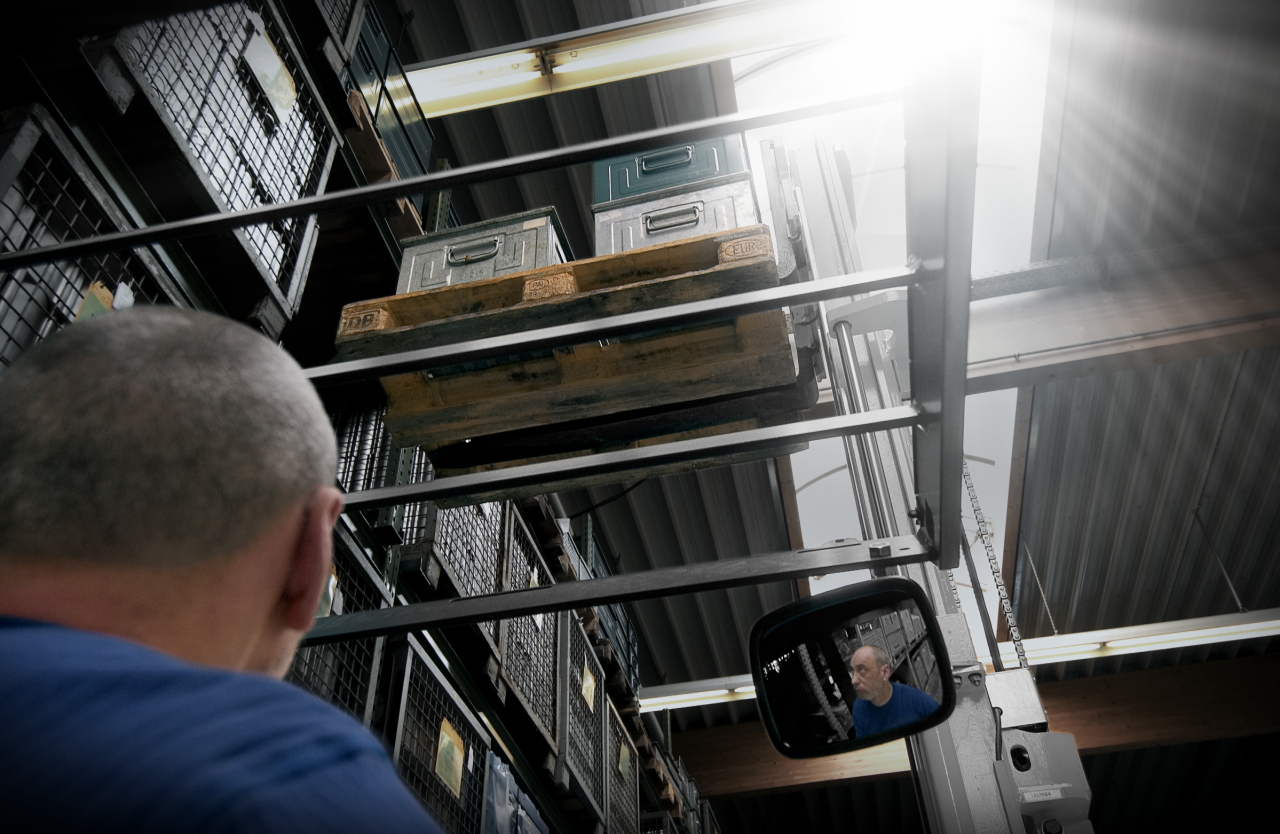 New Basic Operating Skills Test For Very Narrow Aisle (VNA) Trucks