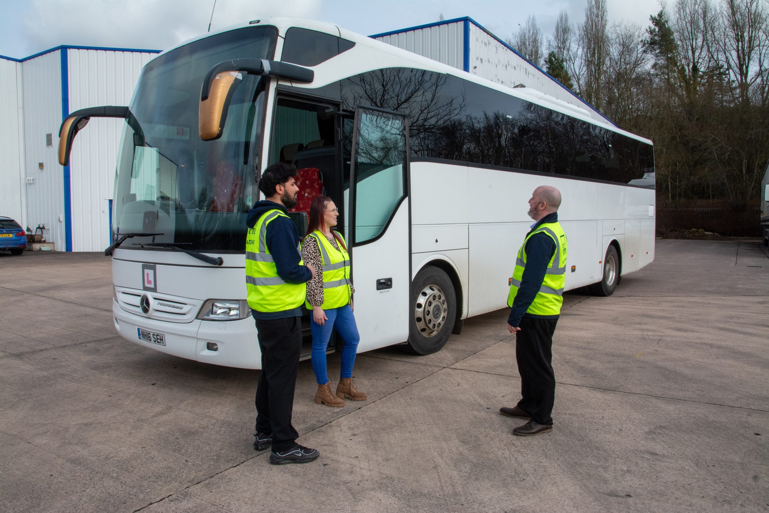 Plan ahead to boost bus/coach driver recruitment